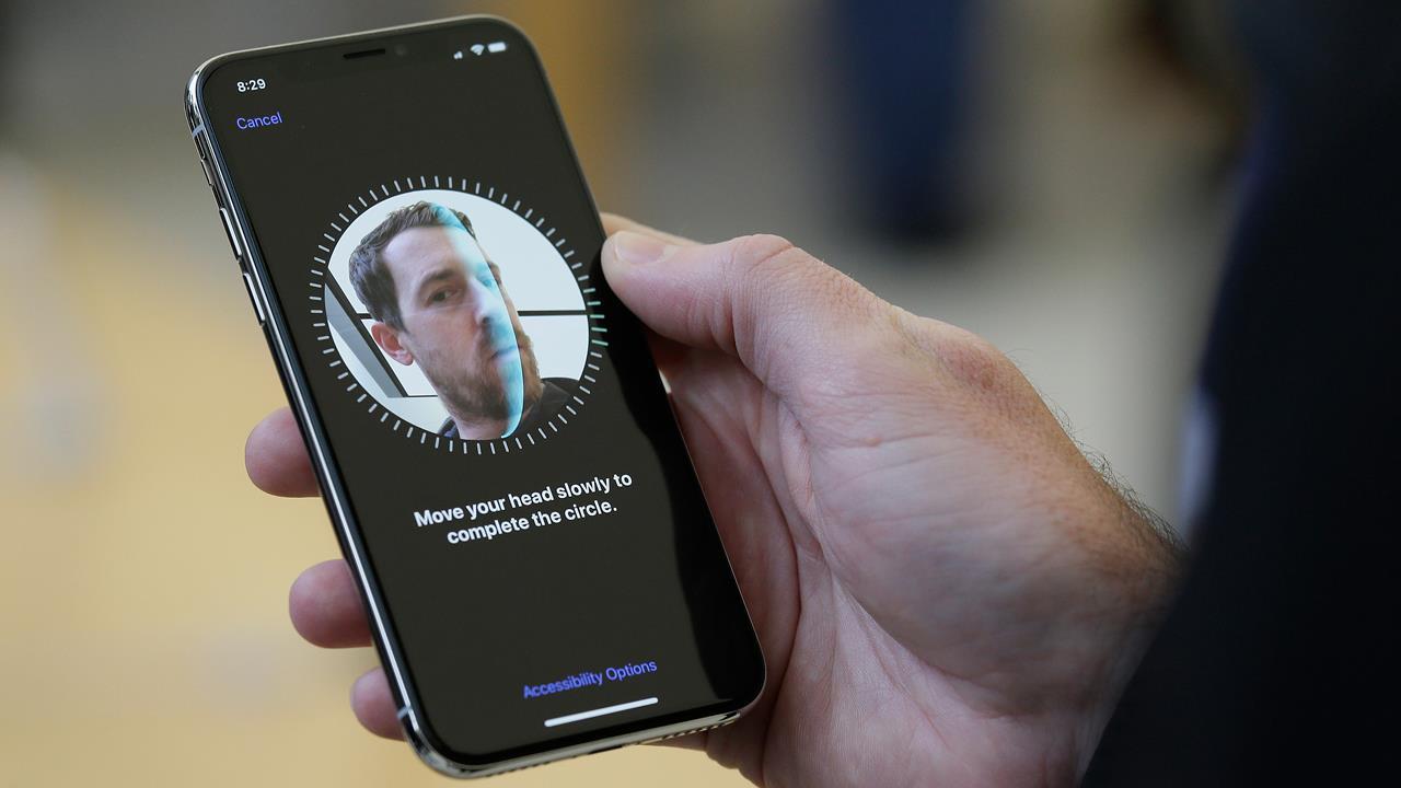 TechcindiaPhone detecting Road Signs Now Warning Drivers In UK TechcindiaPhone detecting Road Signs Now Warning Drivers In UK