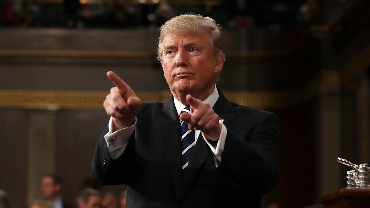 Trump's border wall, immigration plans re-emerge at top of national ...