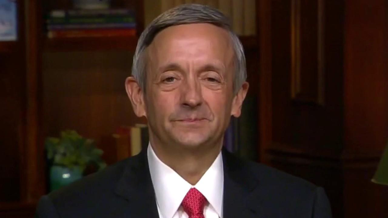 Pastor Robert Jeffress on DNC omitting 'under God' from Pledge of ...